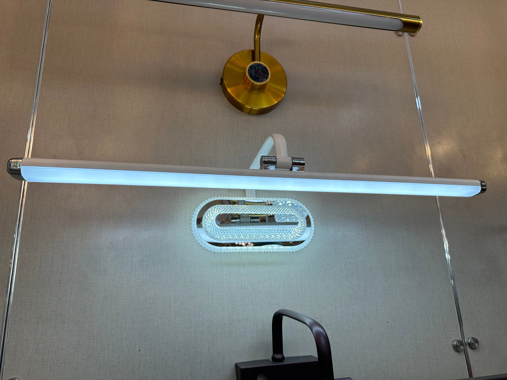 White picture light – Nadeem Lights